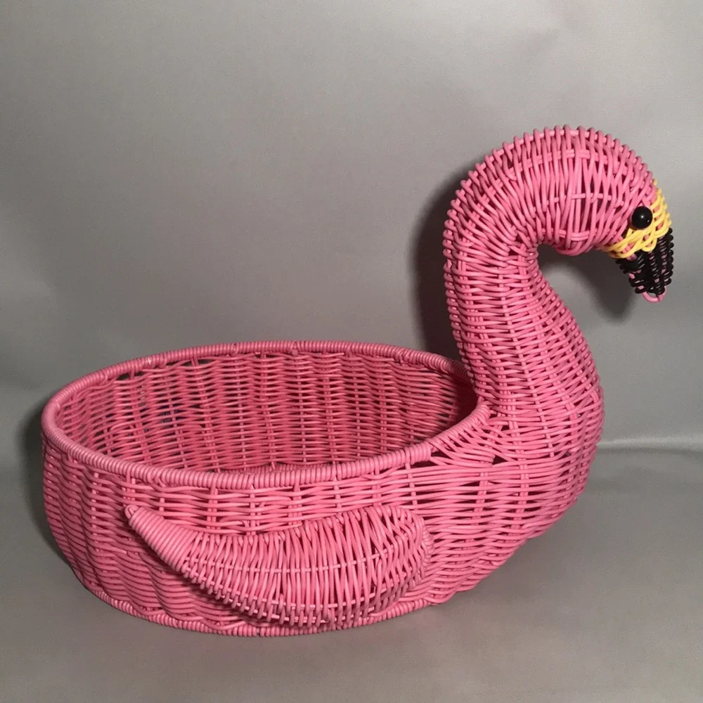 Circoa | Dining | Ciroa New W Tags Bubble Gum Pink Resin Wicker ...